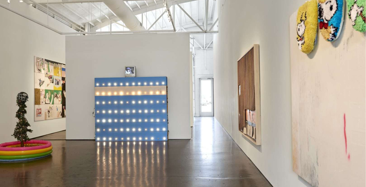 Lusk Gallery, Nashville - Vertically Built